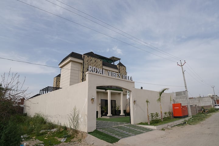 Royal Vibes Villa
Living The Brand.
One N Only. - Amritsar