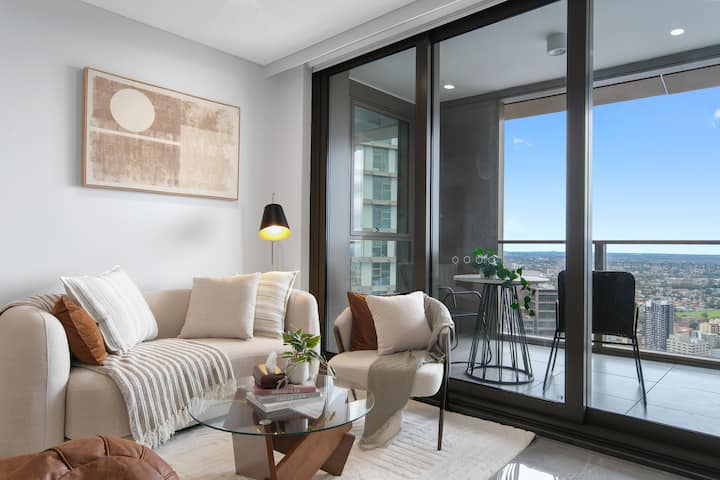 Modern 2br, Parramatta Centre+pool+gym+parking - Parramatta
