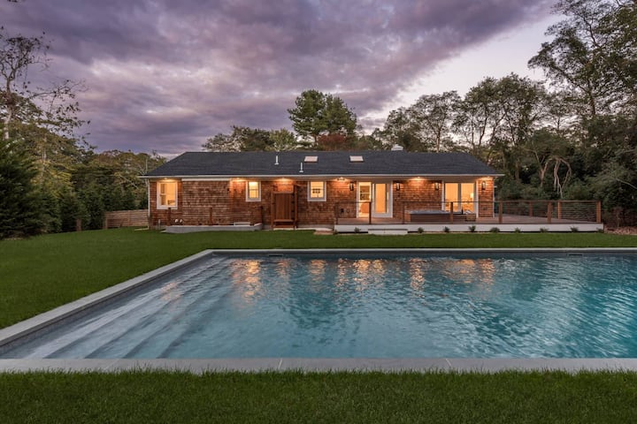 Modern East Hampton Dream Beach House - Amagansett, NY