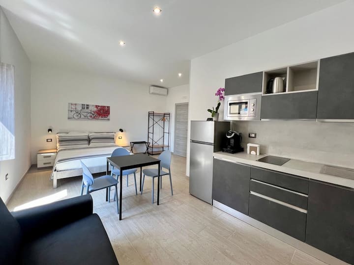 Deluxe Suite With Kitchen - Homia Guest House - Grottaglie