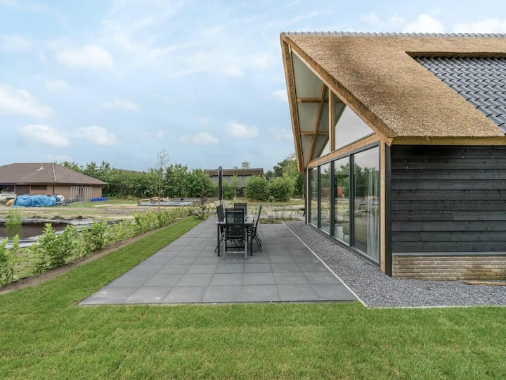 Luxury Country Retreat With A Pond - Turnhout