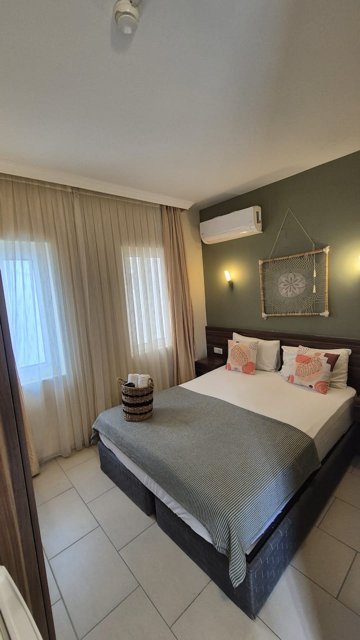 Bodrum Center, ( Beach 2 Minutes ), Wonderful Room - Bodrum