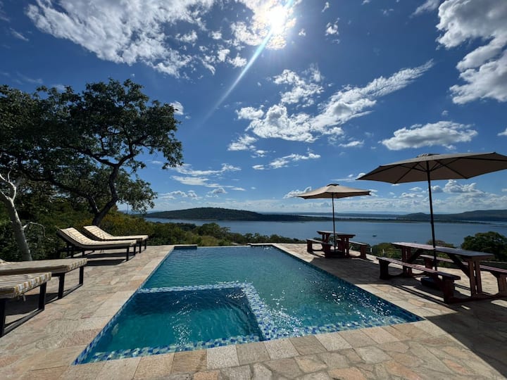 Ibex Blue Suites With Lake View - Zambia