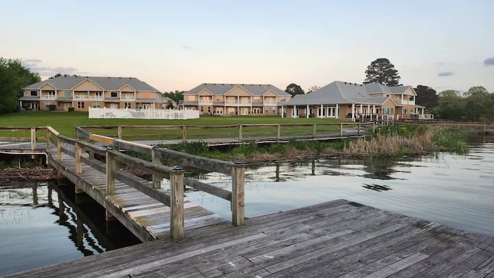 Two Adjacent Condos - Perfect For Large Families! - Lake Hamilton, AR
