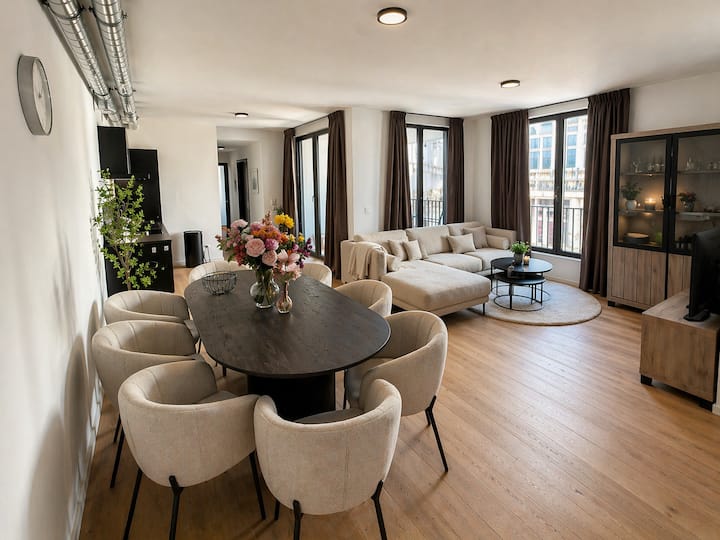 New Two-bedroom Cozy Apartment With Balcony - Antwerp