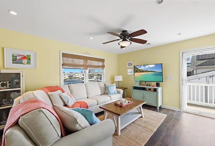 Coastal Luxury Home W/ Dock + Panoramic Views - Long Beach Island, NJ