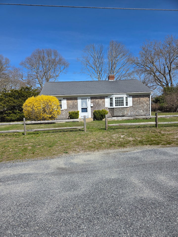New Listing - Single Family Home, Walk To Beach - Mayflower Beach, MA