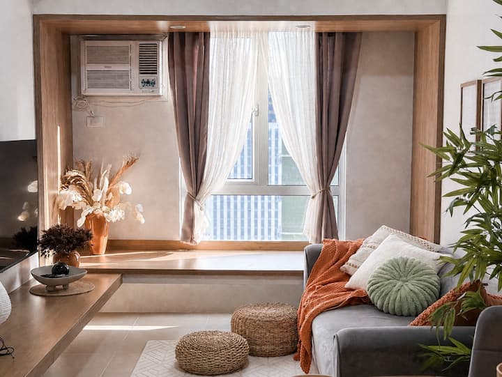 Japandi 1br Corner Unit • Inside It Park W/ Pool - Cebu City