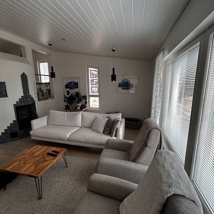Villa Tuike, 165m2 Omakotitalo 1 Km Keskustasta. - Suomussalmi