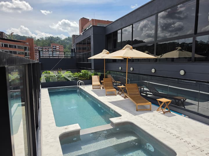 Poolgymbalconyduplex Great Viewsfast Wifi - Medellín, Colombia