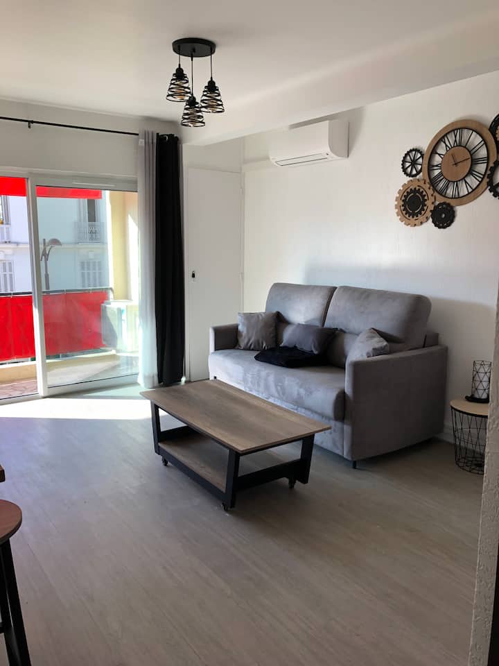 Studio 28m2, Terrasse, Parking, Cannet Centre - Mougins