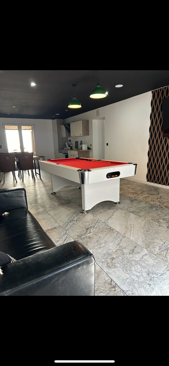 Appartement Spa De 100m2 Proche De Saarbrucken - Sarrebruck