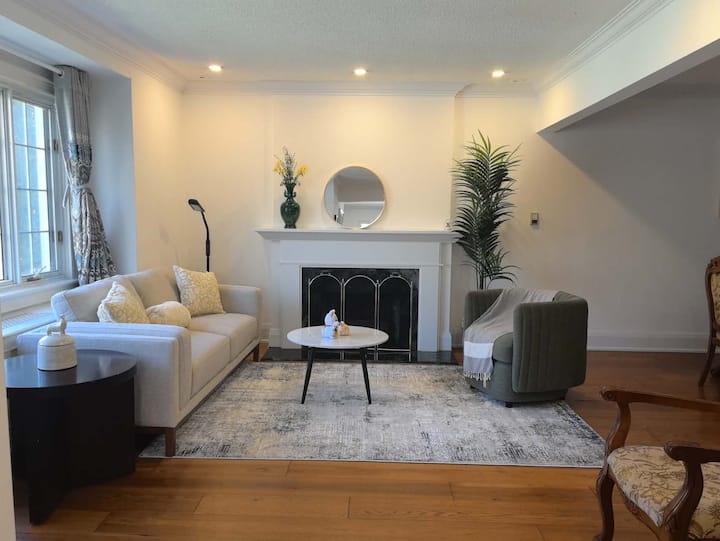 Elegant 4br Home • Backyard • Midtown Toronto - Toronto