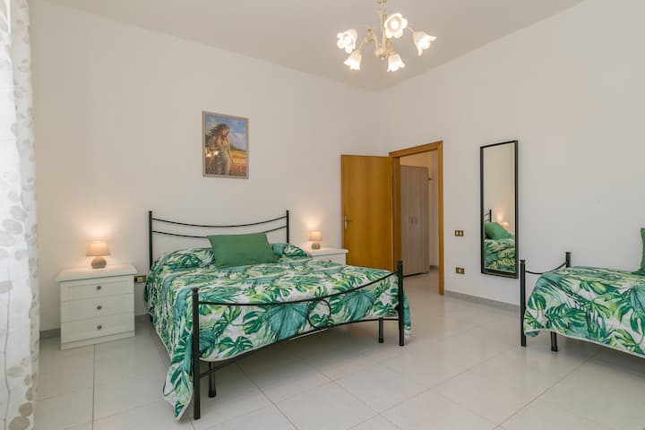 Agriturismo I Debbi - Il Leccio - Cecina