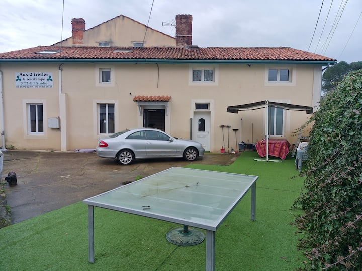 Grande Maison Composée De 4 Appartements - Mont-de-Marsan