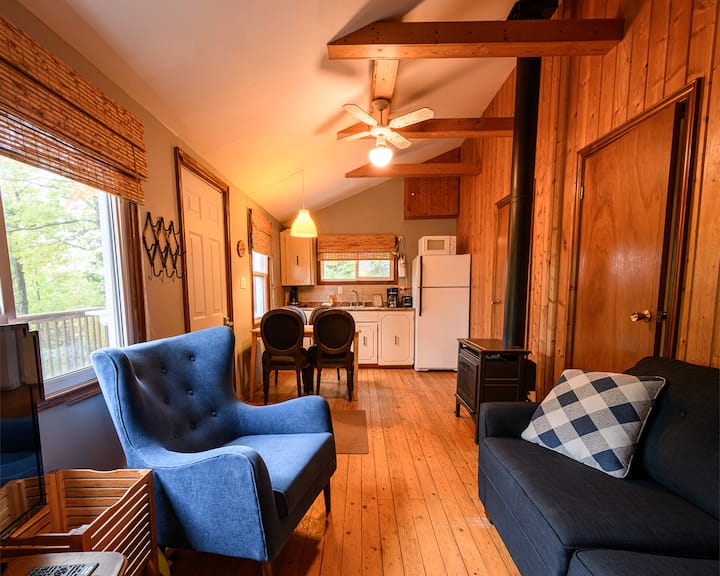 Seguin Cottage - Parry Sound