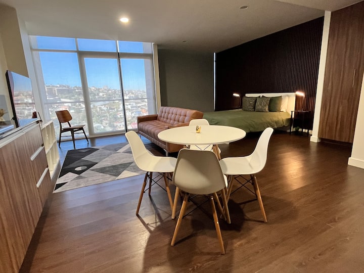 Cacho Heights L Balcón Privado & Parking/ Jacuzzi - Tijuana