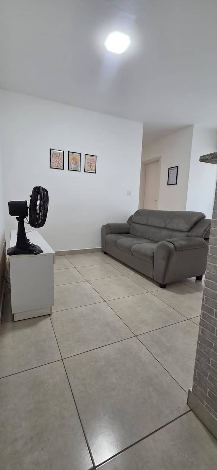 Apê Completo | 2 Quartos | Região Tranquila - Itapetininga