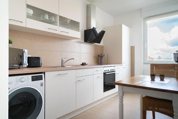 Beautiful Apartment In Town Centre (Tla/tdy/tlf) - Landstuhl