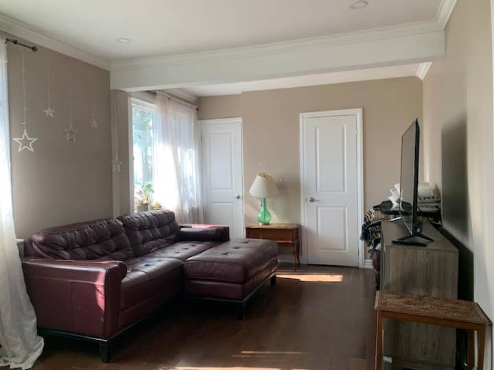 Family Home In Toronto - Whitchurch-Stouffville
