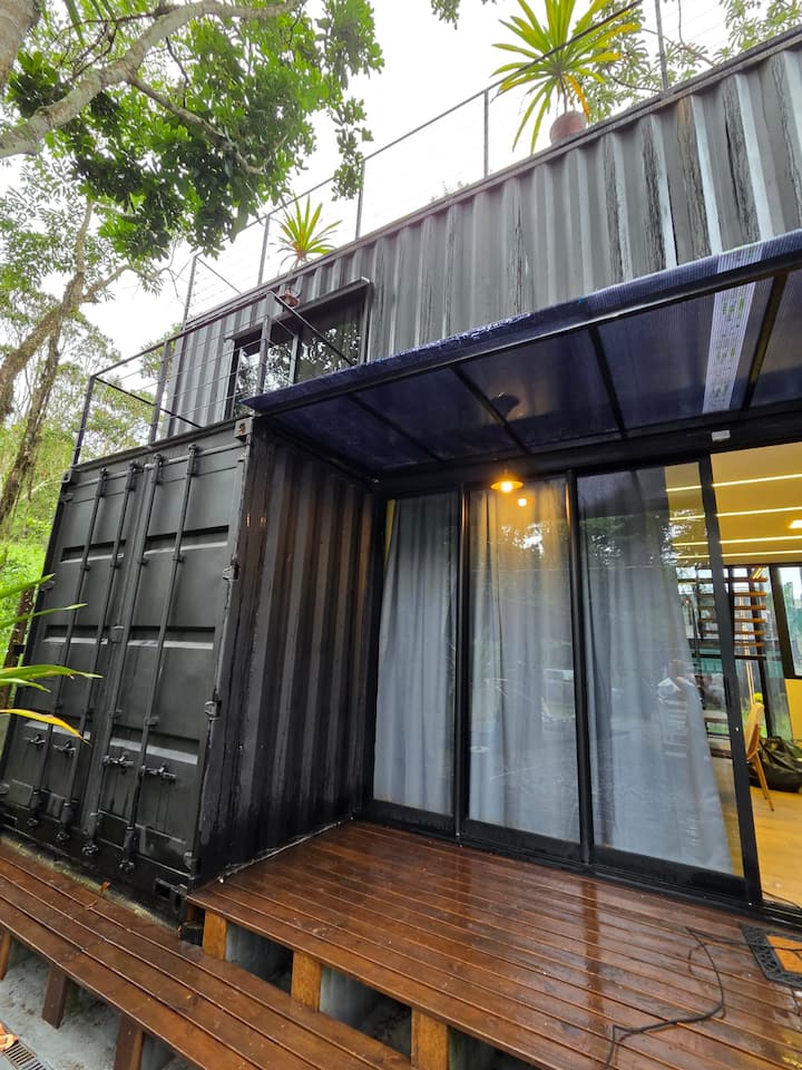 Casa Container Em Guararema, Com Piscina -