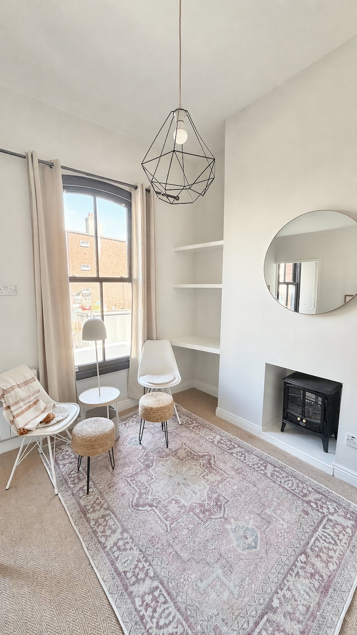 1 Bedroom Apt Near Merrion Square & Grafton Street - Dublin