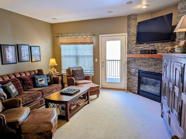 Chalet 67 At The Official Collins Lake Resort - Government Camp, OR