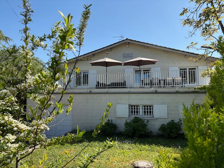 Maison Huit Personnes à St-emilion - Libourne