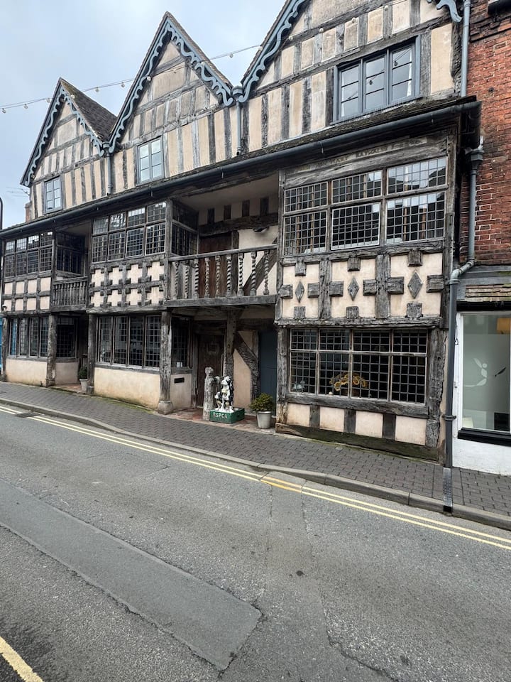 Raven Suite - 4 - Bridgnorth