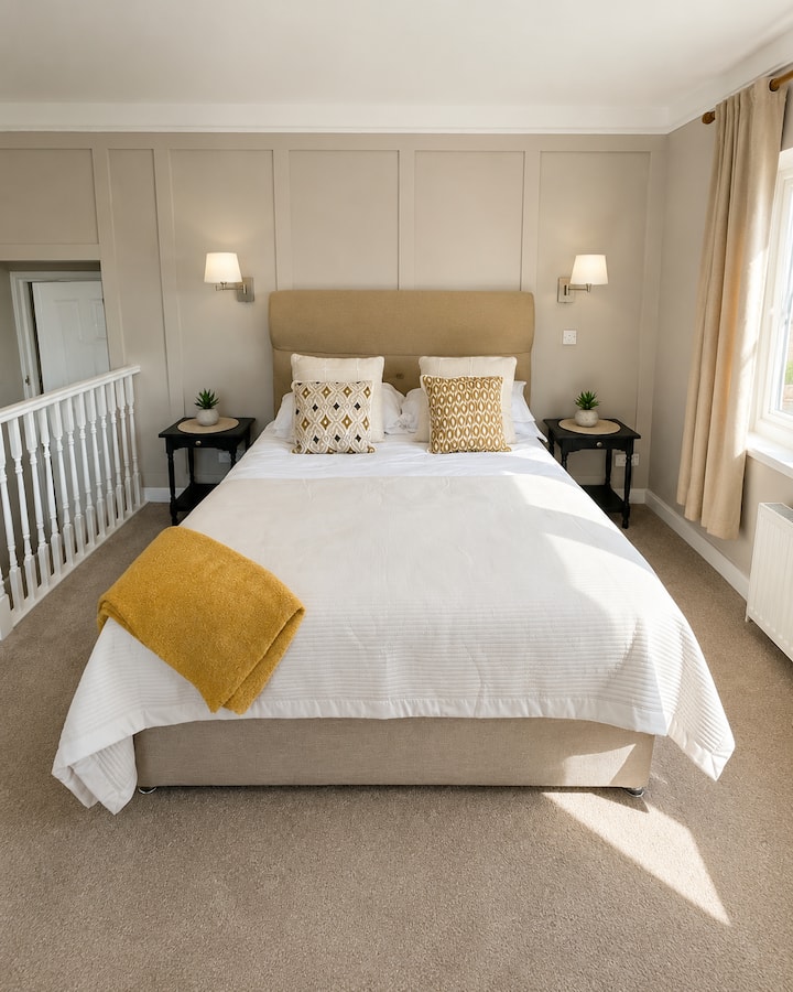 Raven Suite - 4 - Much Wenlock