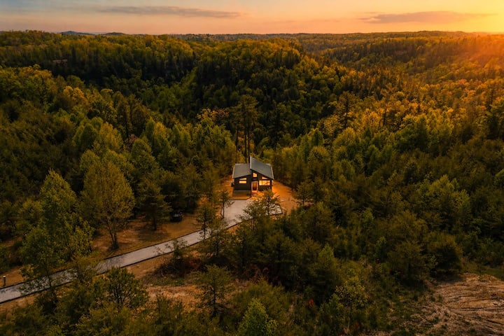 Sweet Rock Cabin - Romantic, Sauna, Views, Hot Tub - Kentucky