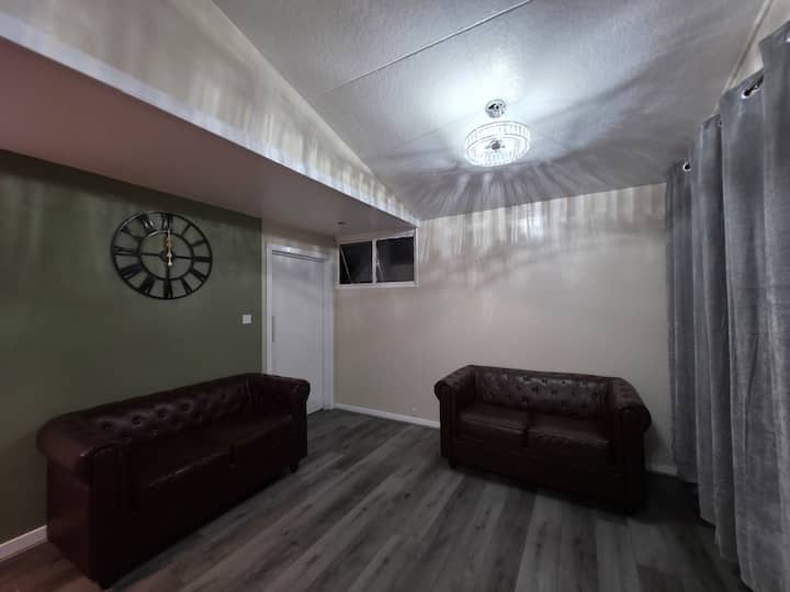 Rw2: Neat Double Room With En-suite Bathroom - Skye