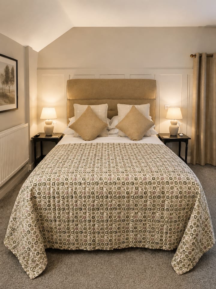 Raven Suite - 8 - Bridgnorth
