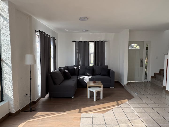 Casa Xanenetla |Cerca La Feria P/6|privada|parking - Mexico