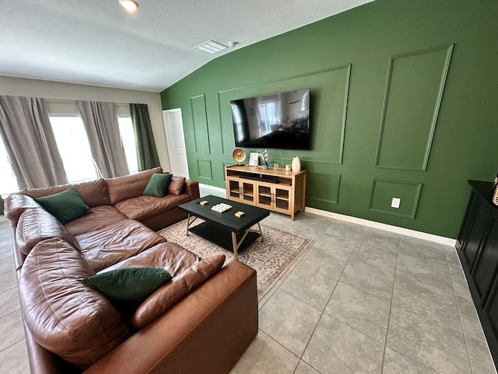 Eagle Lake Escape - Winter Haven