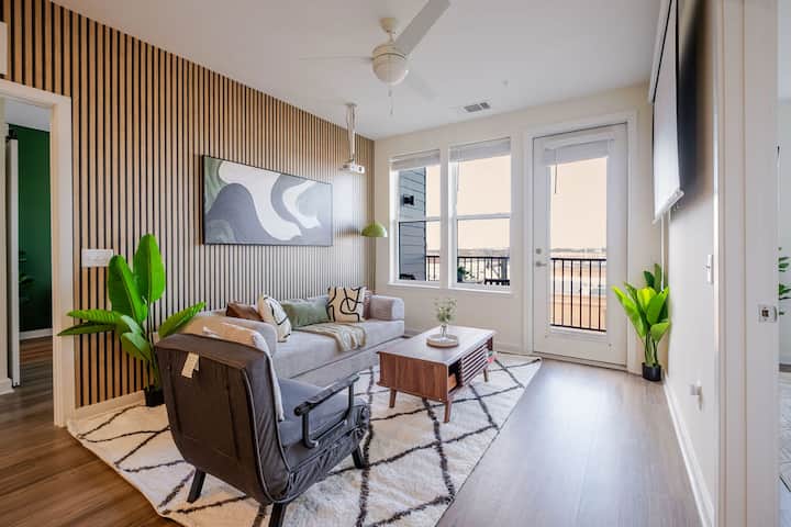 King Suite Desk, Wi-fi, Wash Parking And Gym - Richmond, VA