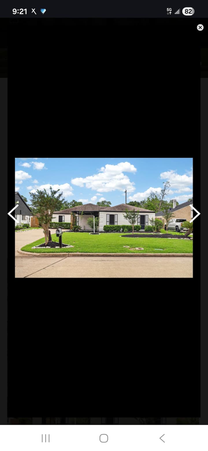 Entire Entertaining Home For Rent - Sugar Land, TX