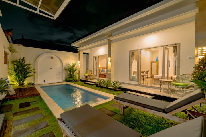 Luxury 2br Villa Berawa | Near Beach & Finns. - Canggu