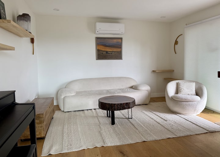 Summer Special: Botanical Oasis W Panoramic Views - Los Angeles, CA