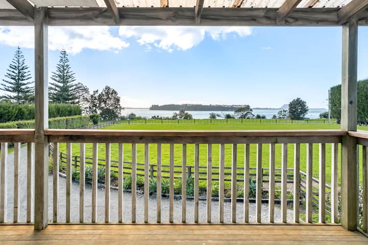 Bayview Cottage - Whakamarama Holiday Home - Ōmokoroa