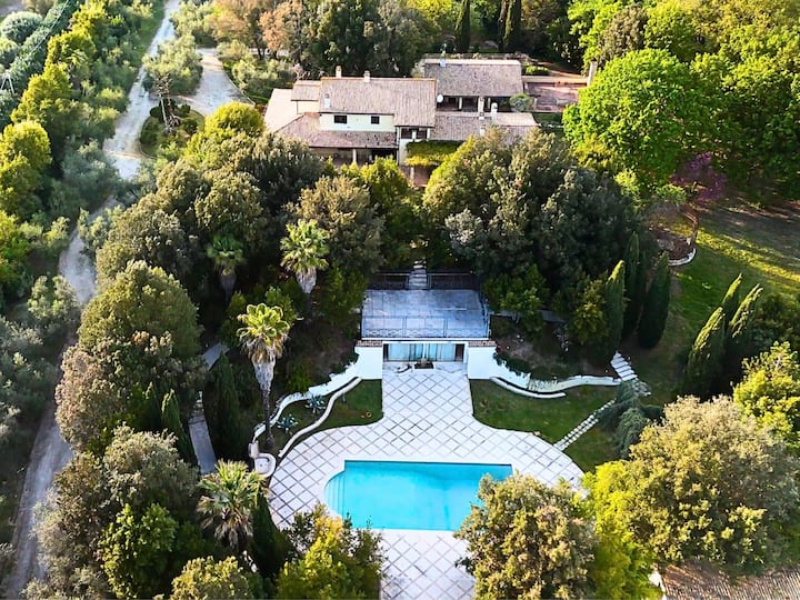 Luxury Villas Near Rome By Interhome - Italy
