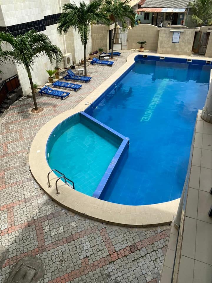 Hôtel Vuemer - Fidjrossè Plage(route Pêches)piscin - Cotonou