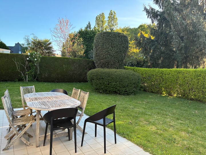 Vaste Maison T7 En Plein Cœur De Saint Grégoire - Ille-et-Vilaine