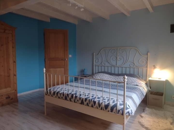 Chambre Au Calme Proche Du Centre De Pontarlier - Pontarlier