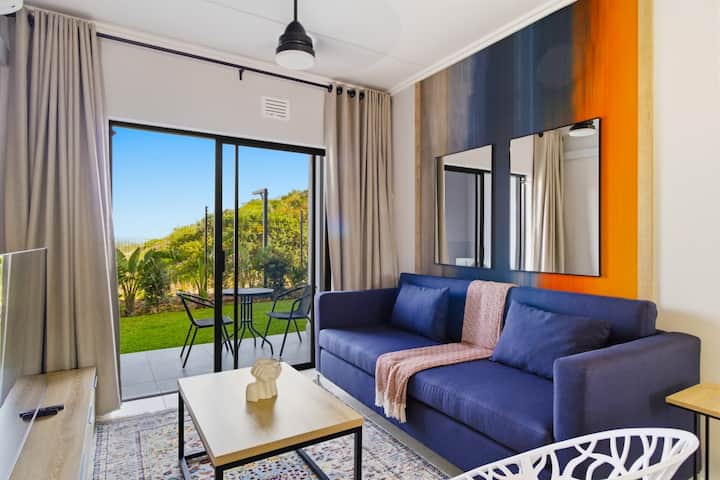 Brand-new 3-bedroom Garden Apartment, Pool & Gym - Dolphin Coast