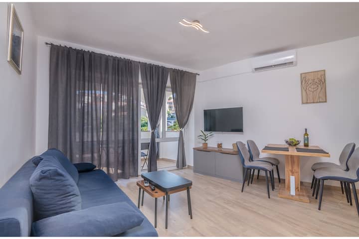New: Ma-re 1 | One Bedroom Apt With Balcony - Punat