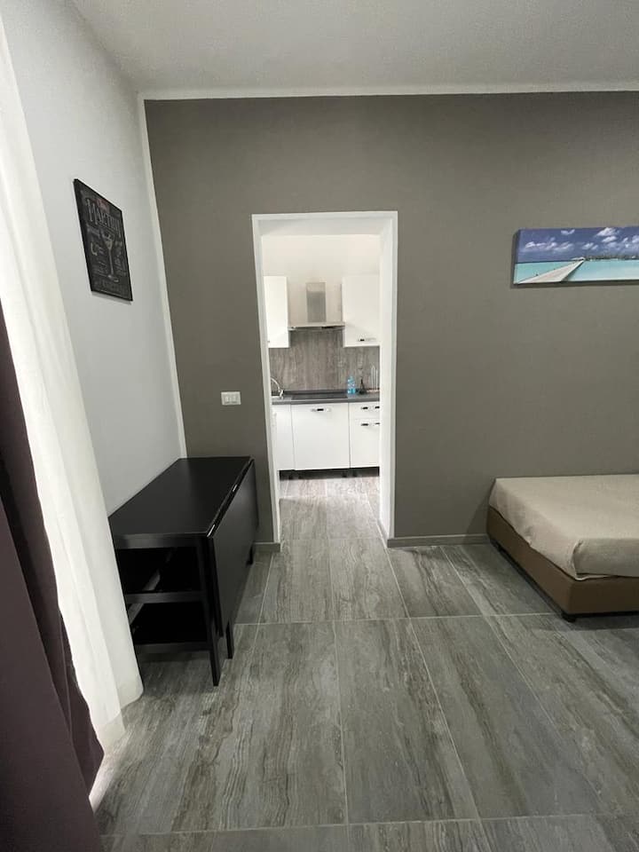Bilocale Per 1-5 Persone.  Hotel Crisvan. - Bellaria-Igea Marina