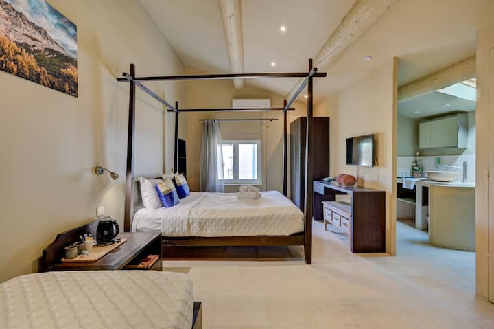 Chambre Triple Superieure Shangaï - Lourmarin