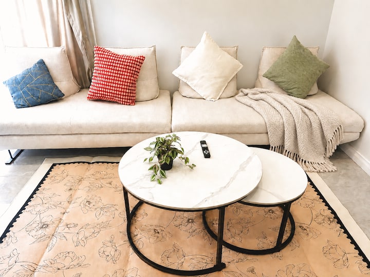 Glen Waverley Views | 4br & Free Parking - Bayswater