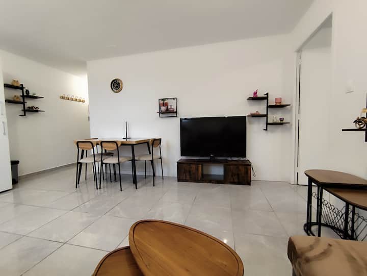 T2 Neuf Cosy+parking, Calme, Proche Avignon - Sorgues